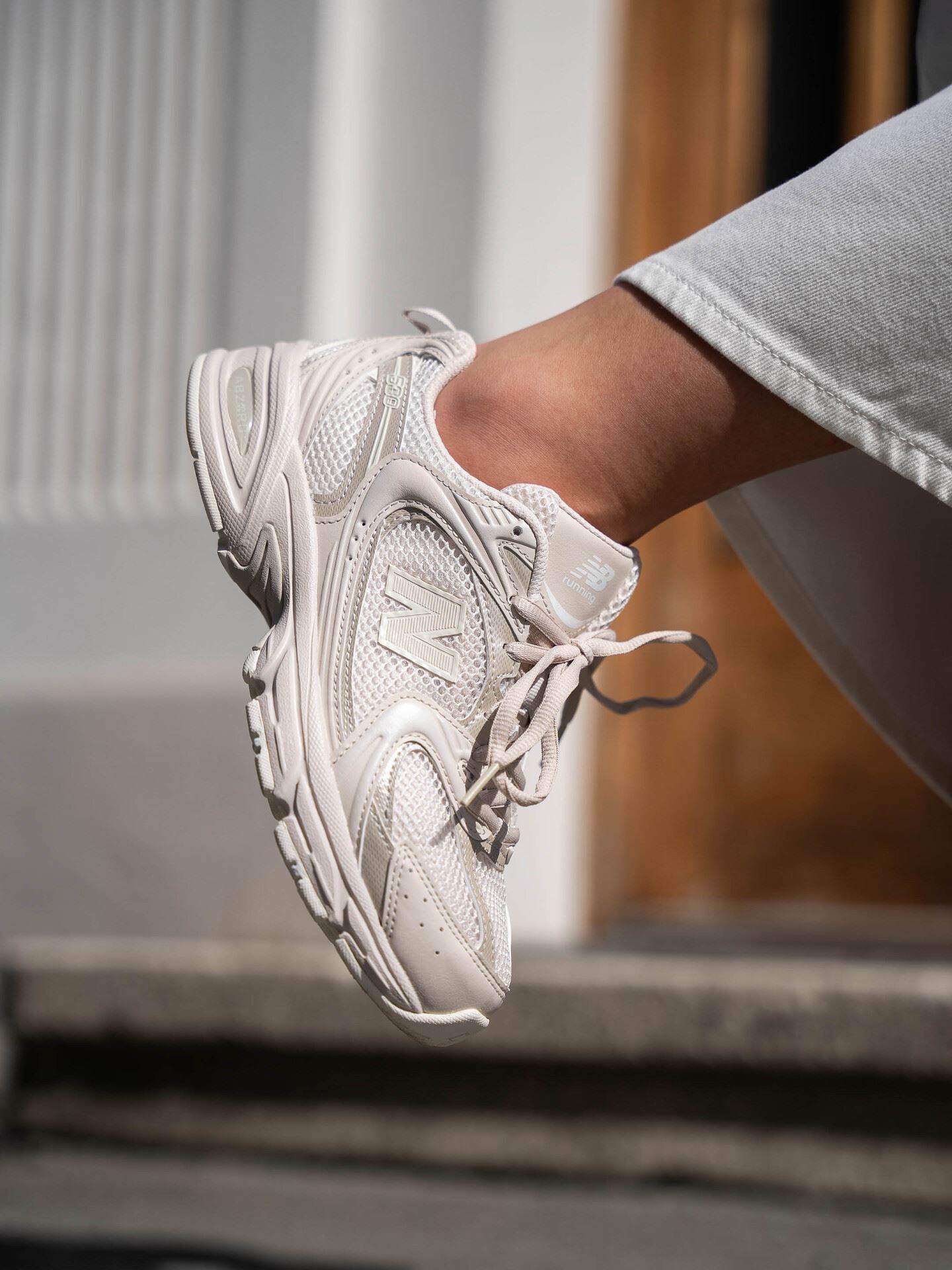 New Balance MR530 - Hvit | Getinspired.no