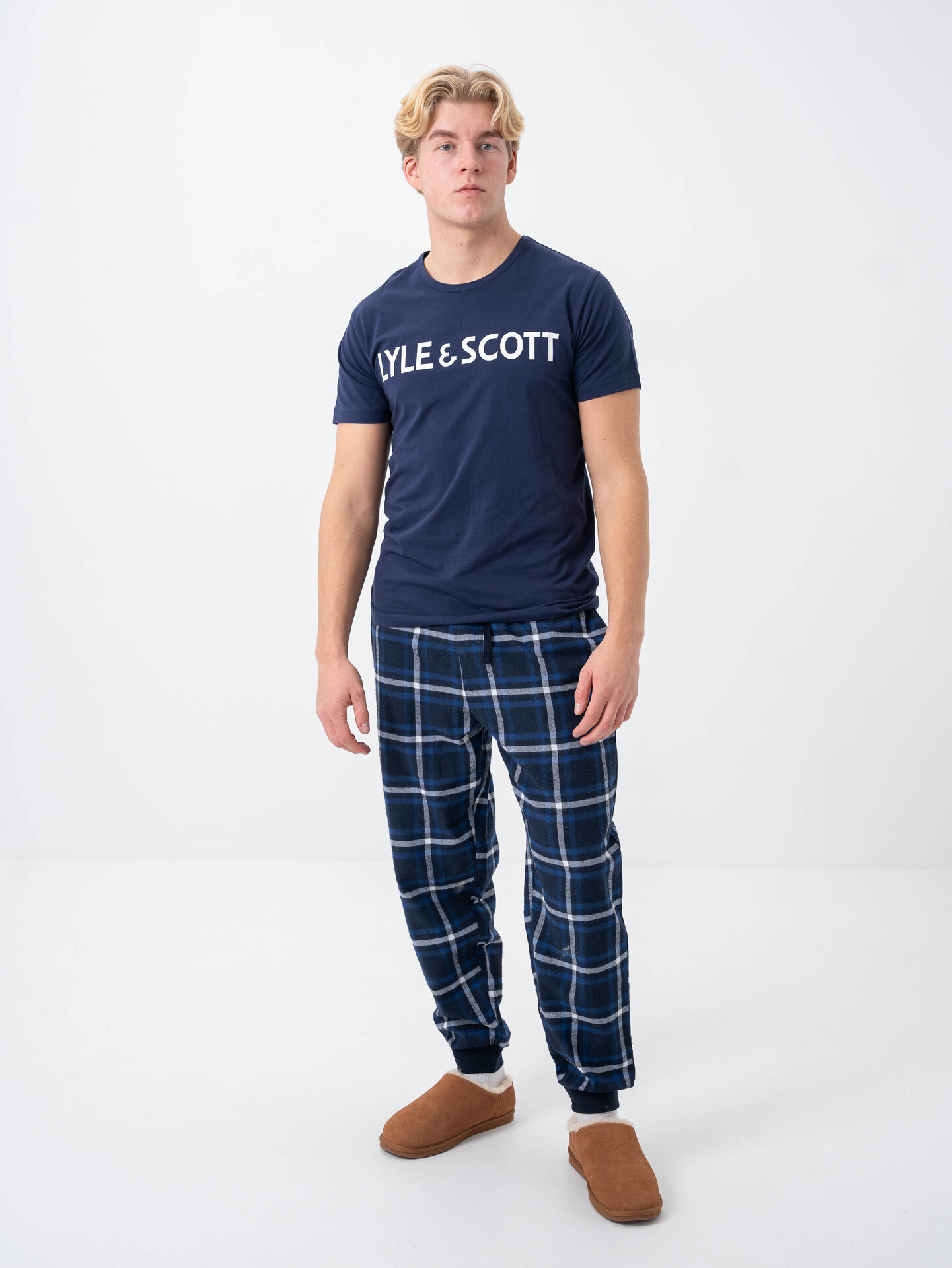 Lyle & Scott Kelso Flannel Check Pyjama Suit - Blå | Getinspired.no